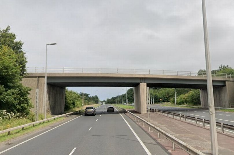 A55 and A494 roadworks to close carriageways and slip roads
