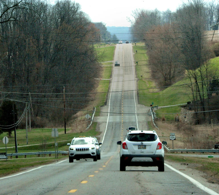 Highway message boards in Michigan target scammers. What MDOT is doing