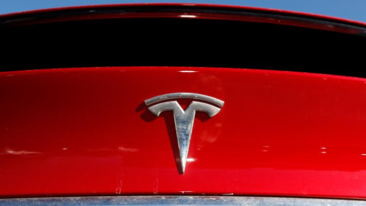 'A deep engraving': Keyed Tesla owner sues after DFW Airport video goes ...