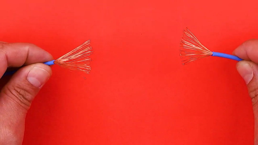 Connect Cables With Simple Creativity