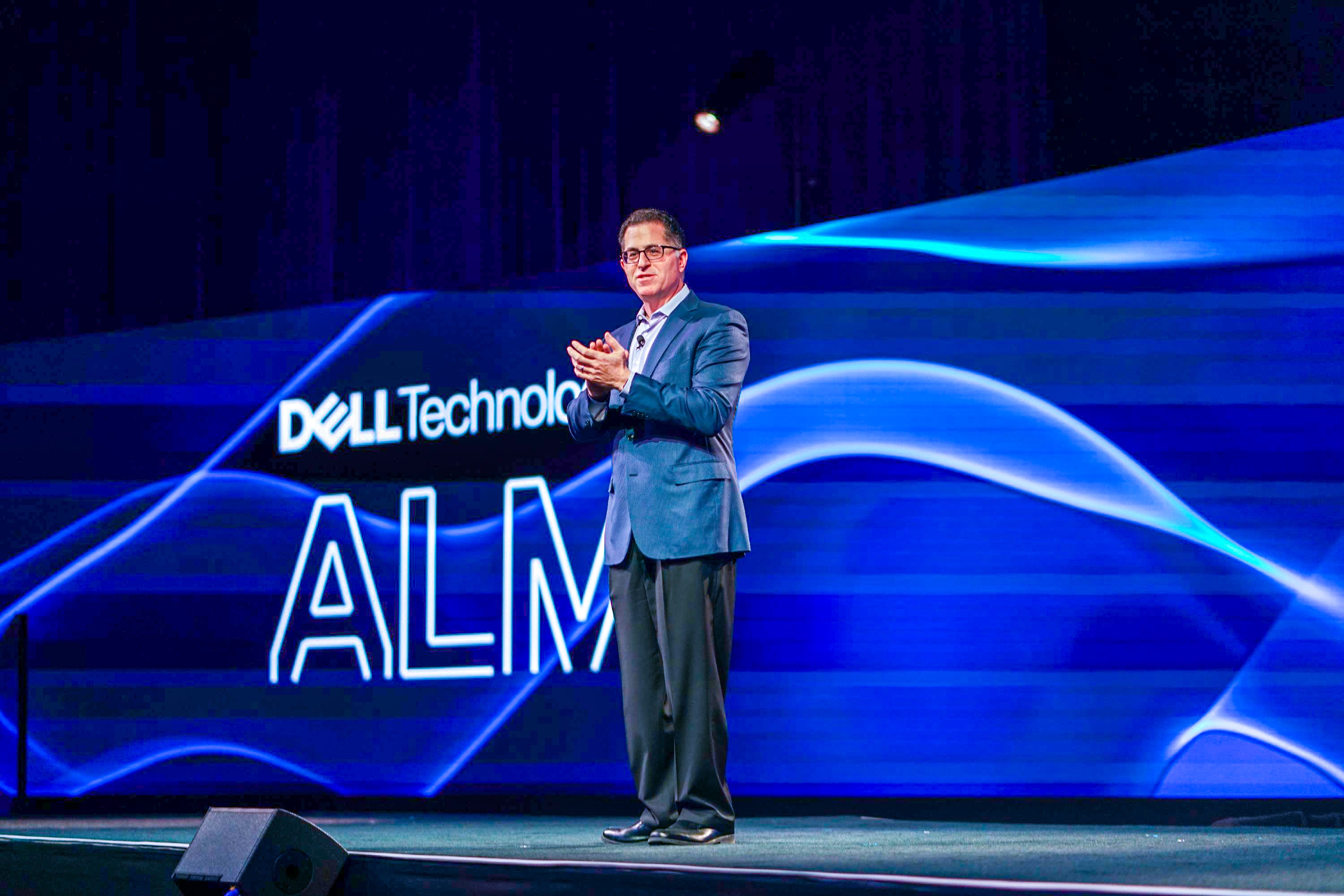 Dell's staff numbers have dropped by 25,000 in just 2 years