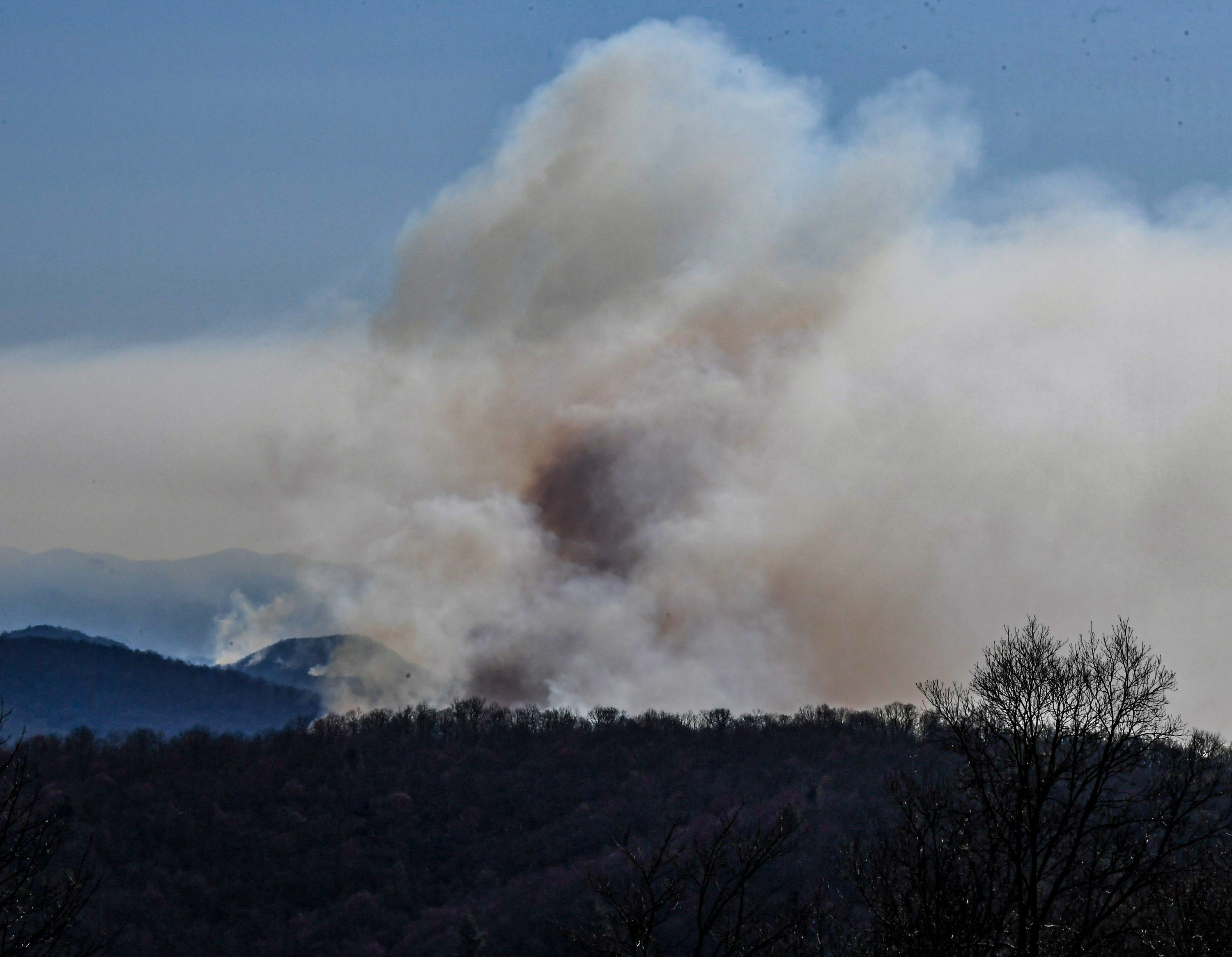 Cigarettes ignited large Table Rock fire in South Carolina, officials say
