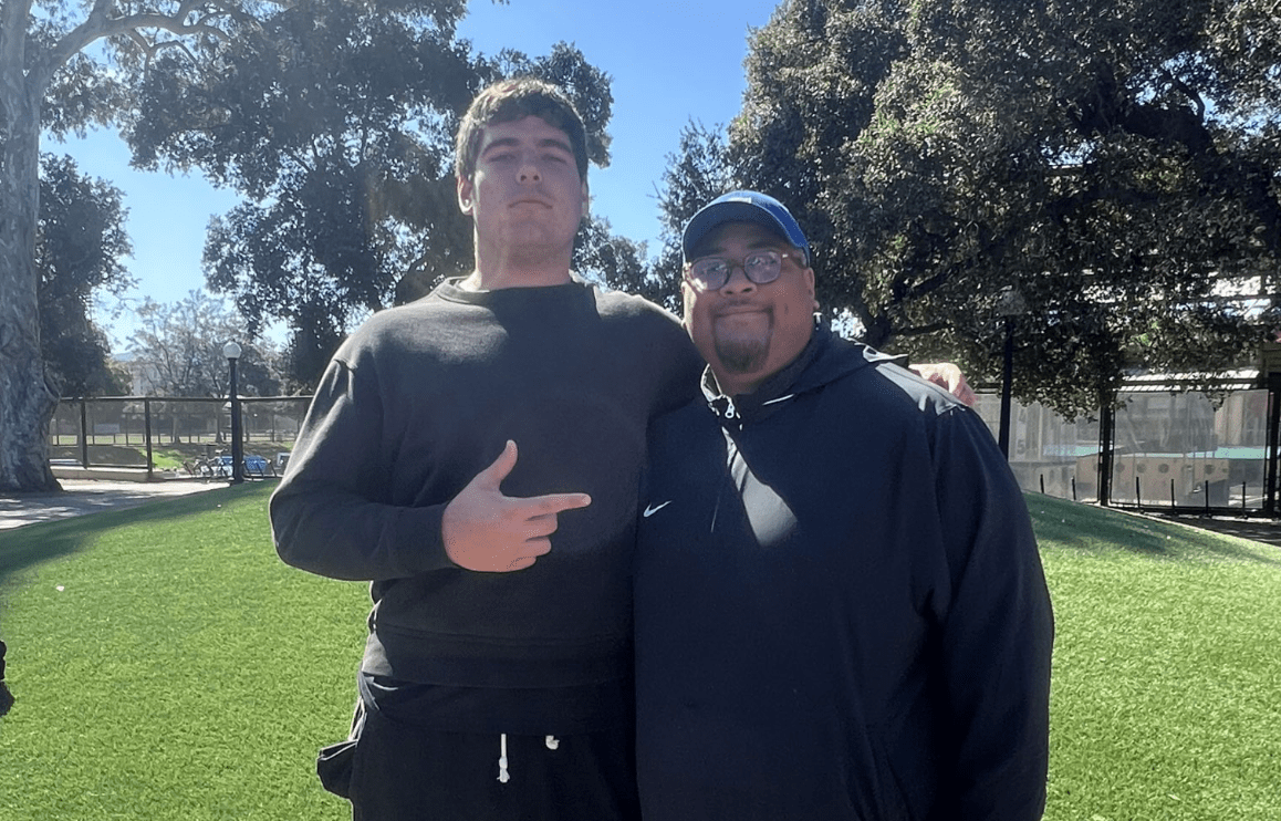 Offensive Tackle Chase Deniz Commits to USC