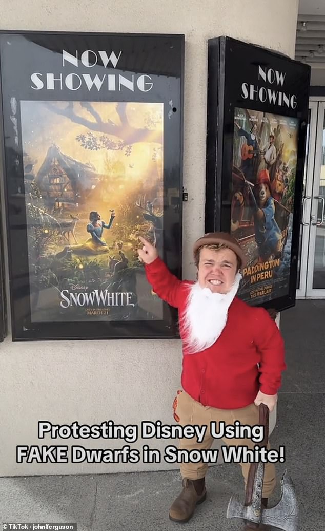 Dwarf actor protests outside Disney's woke Snow White remake