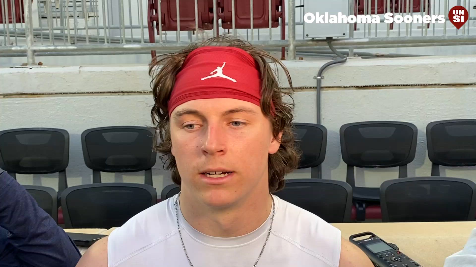 As Oklahoma QB John Mateer Settles In, He's Learning About Brent ...