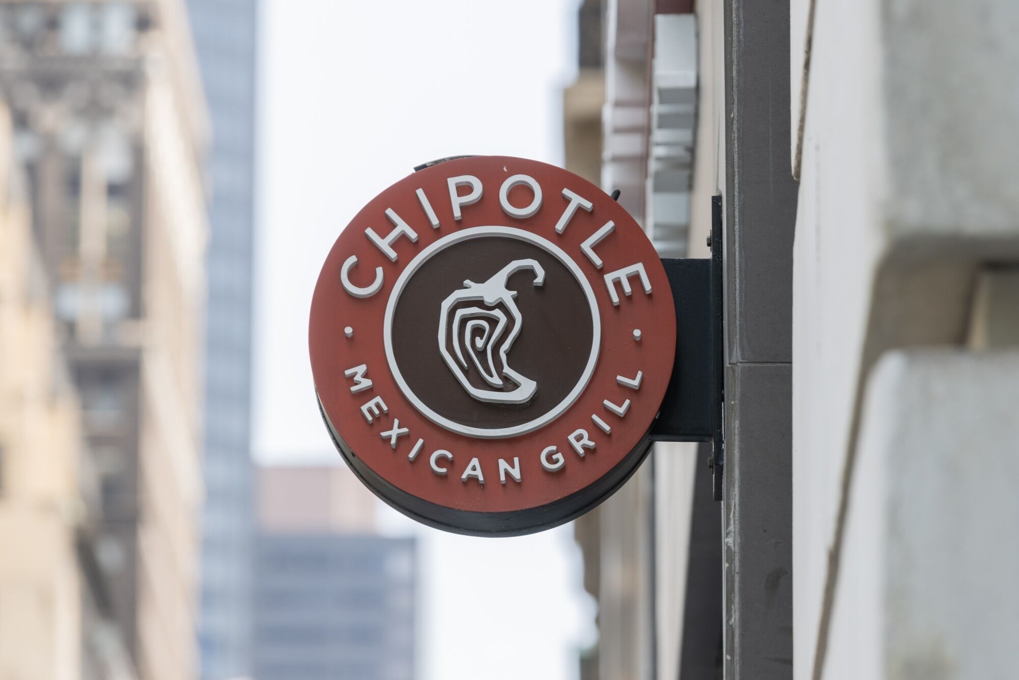 What is the Chipotle Burrito Vault? How to play for a buy-one-get-one.