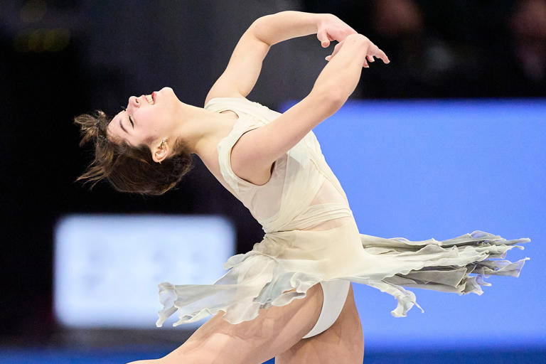 World figure skating championships recap: Alysa Liu leads after short ...