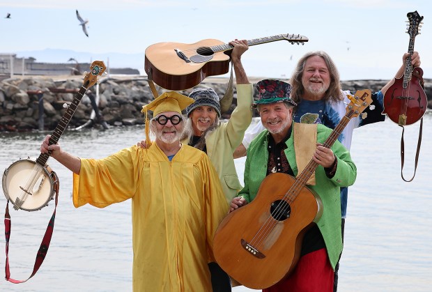 Banana Slug String Band celebrating 40th anniversary with Rio concert