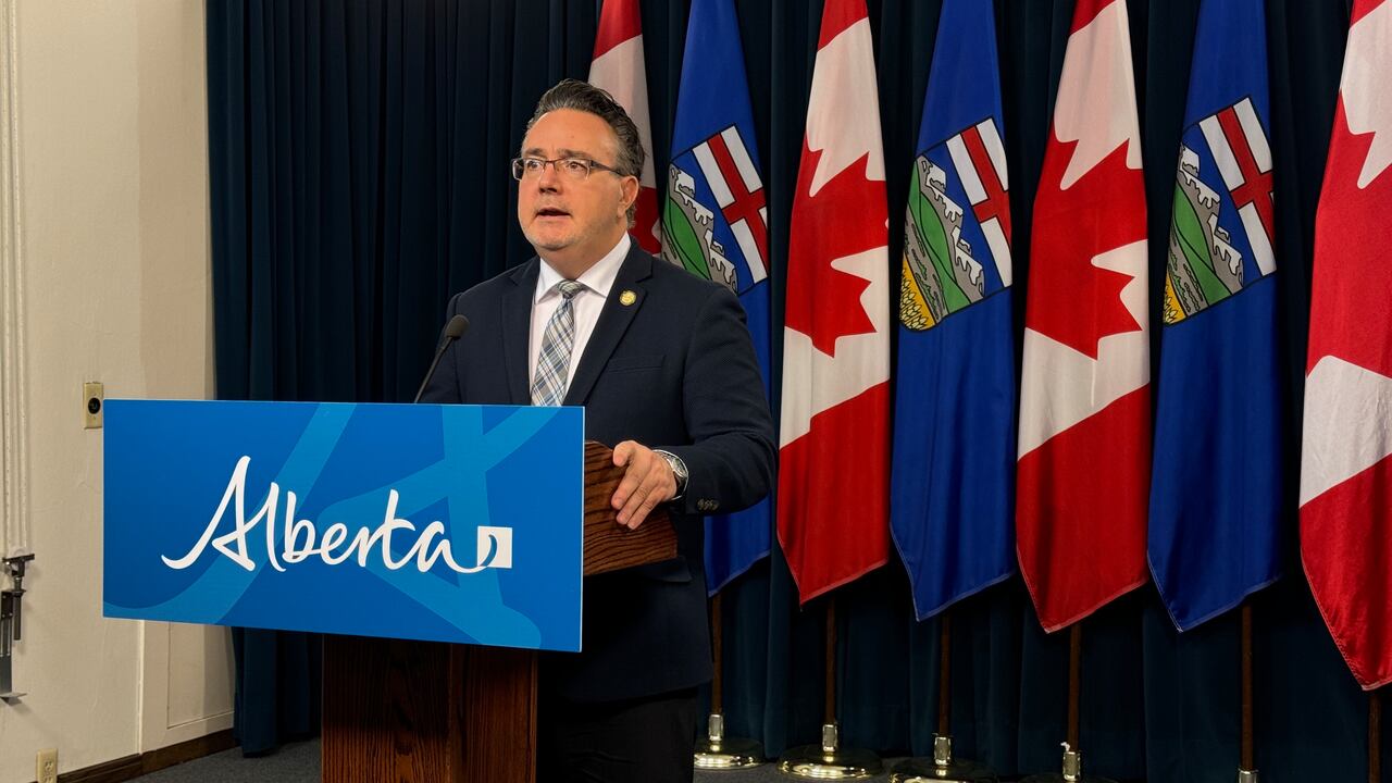 Alberta to become 1st province with mandatory 'citizenship markers' on ...