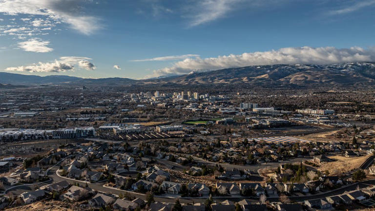 Reno hits first 100-degree day for 2026. Cooler weather ahead