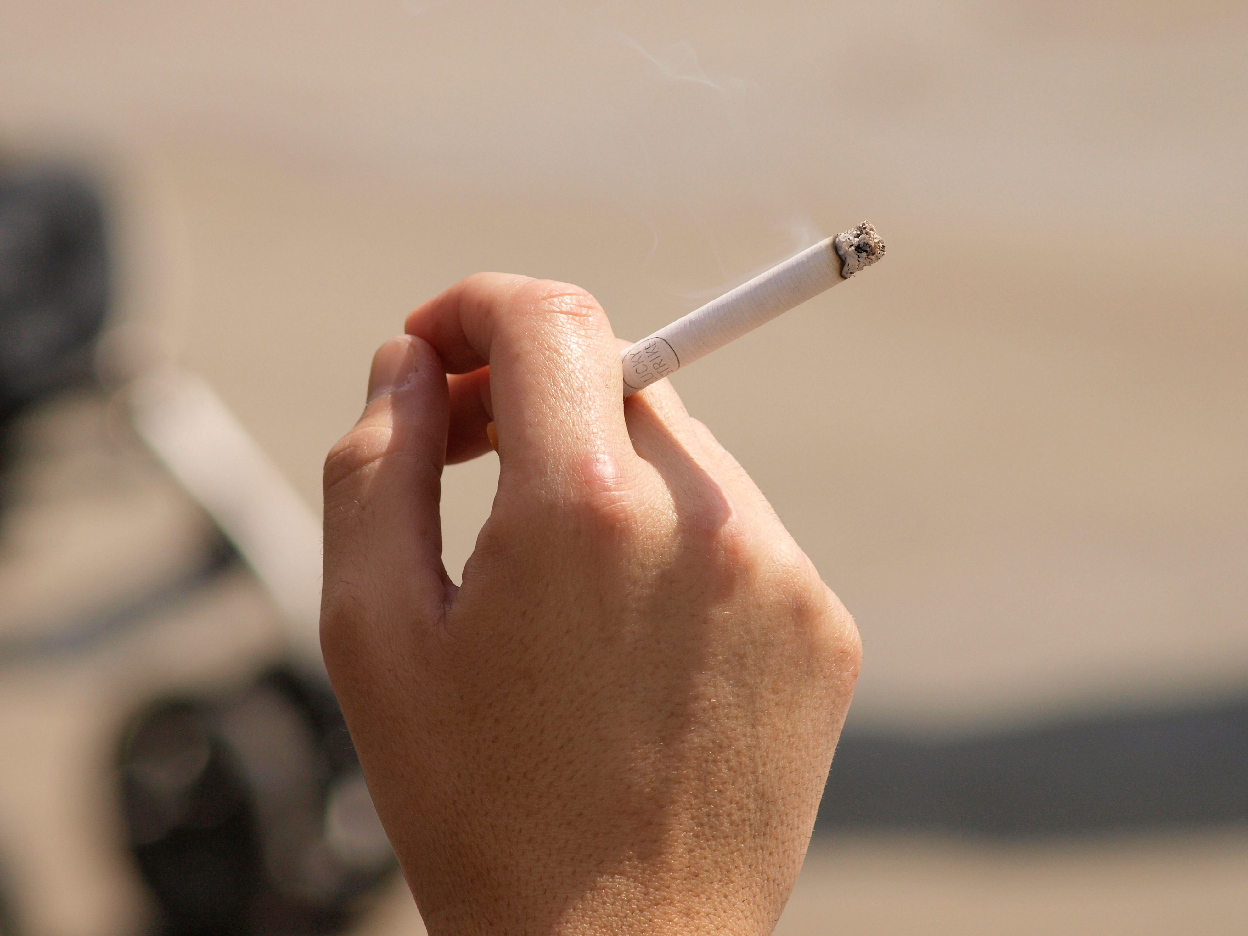 Government plans for ‘smoke-free generation’ move closer to becoming law