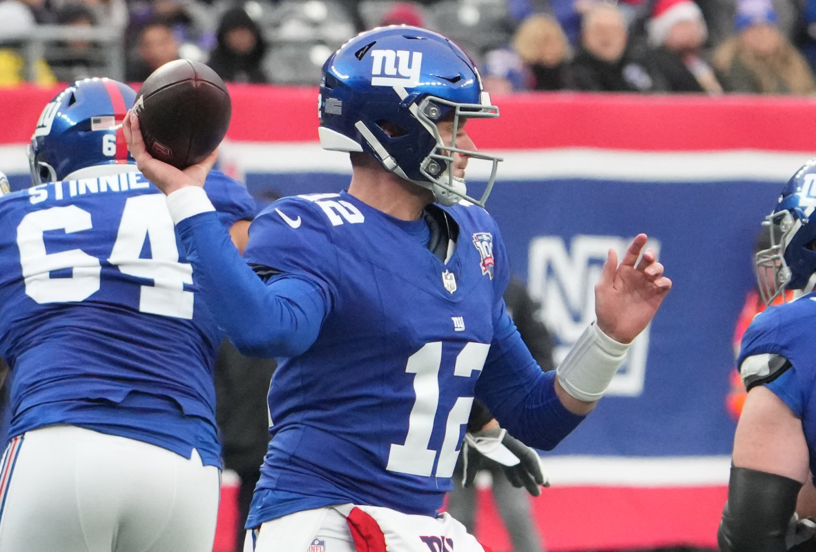 Titans Sign Former Packers & Giants QB to Roster