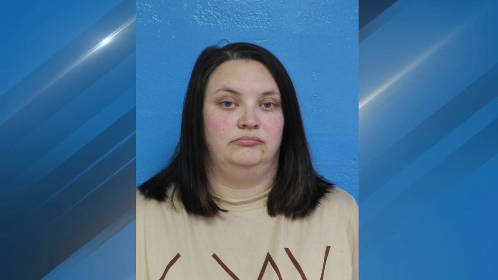 Teaching assistant charged with child abuse in Sullivan County