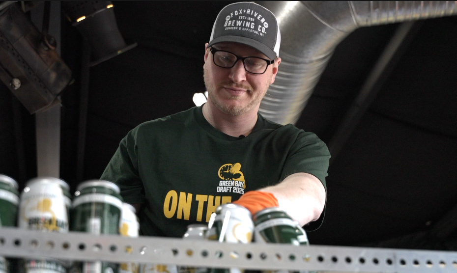 Fox River Brewing NFL Draft beer flying off the shelves