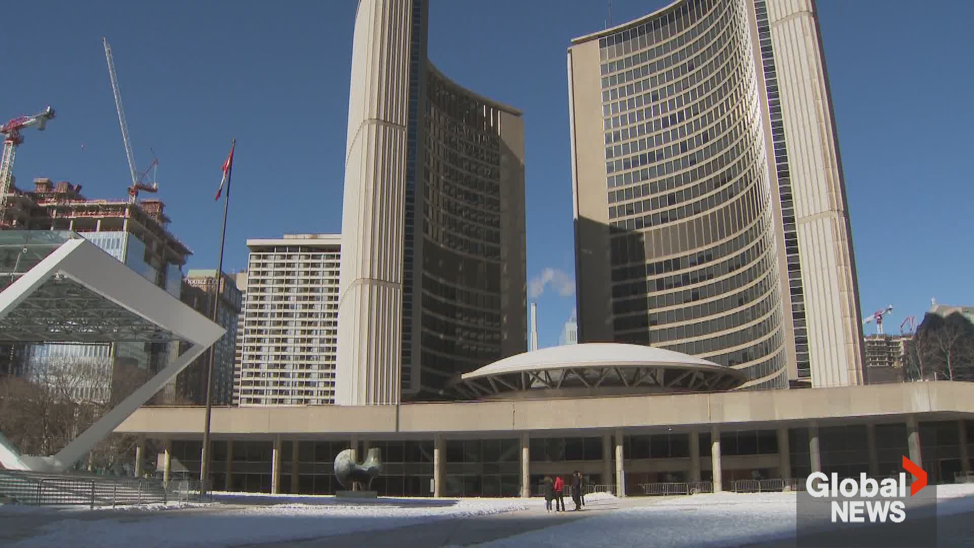 Toronto councillors debate 24% pay raise at city council meeting