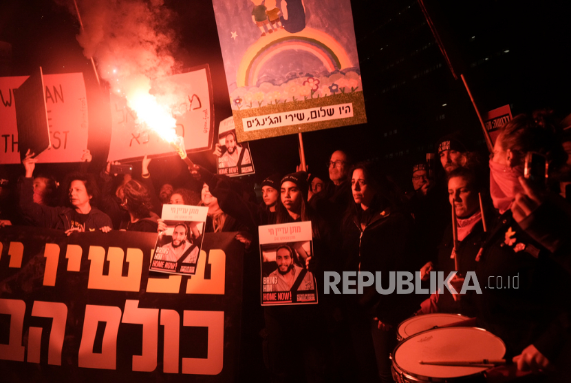 Eks Panglima IDF: Israel Selangkah Lagi Menuju Perang Sipil