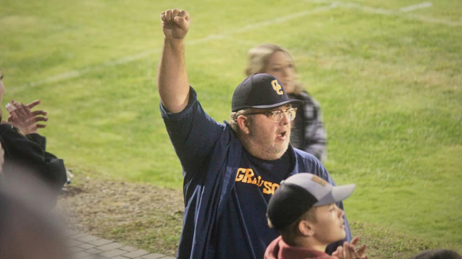 Grayson County High School rallies for beloved history teacher battling ...