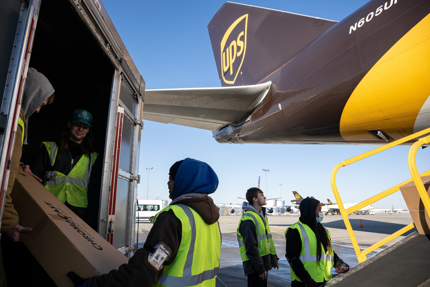 UPS Wants to Eliminate Surprise Import Fees for Consumers