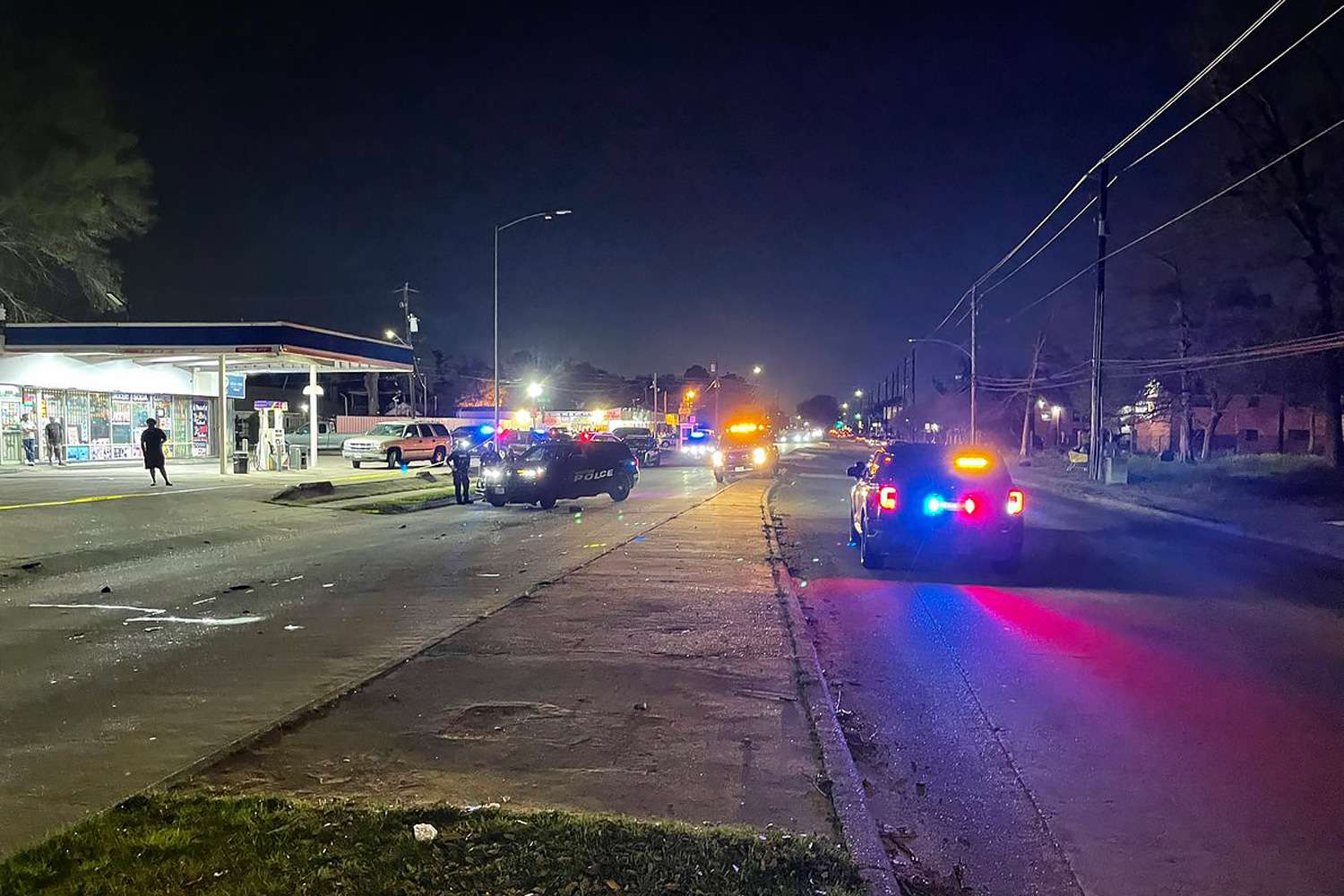 Texas Man Flees the Scene of 100 MPH Car Crash, Abandoning his Wife and ...