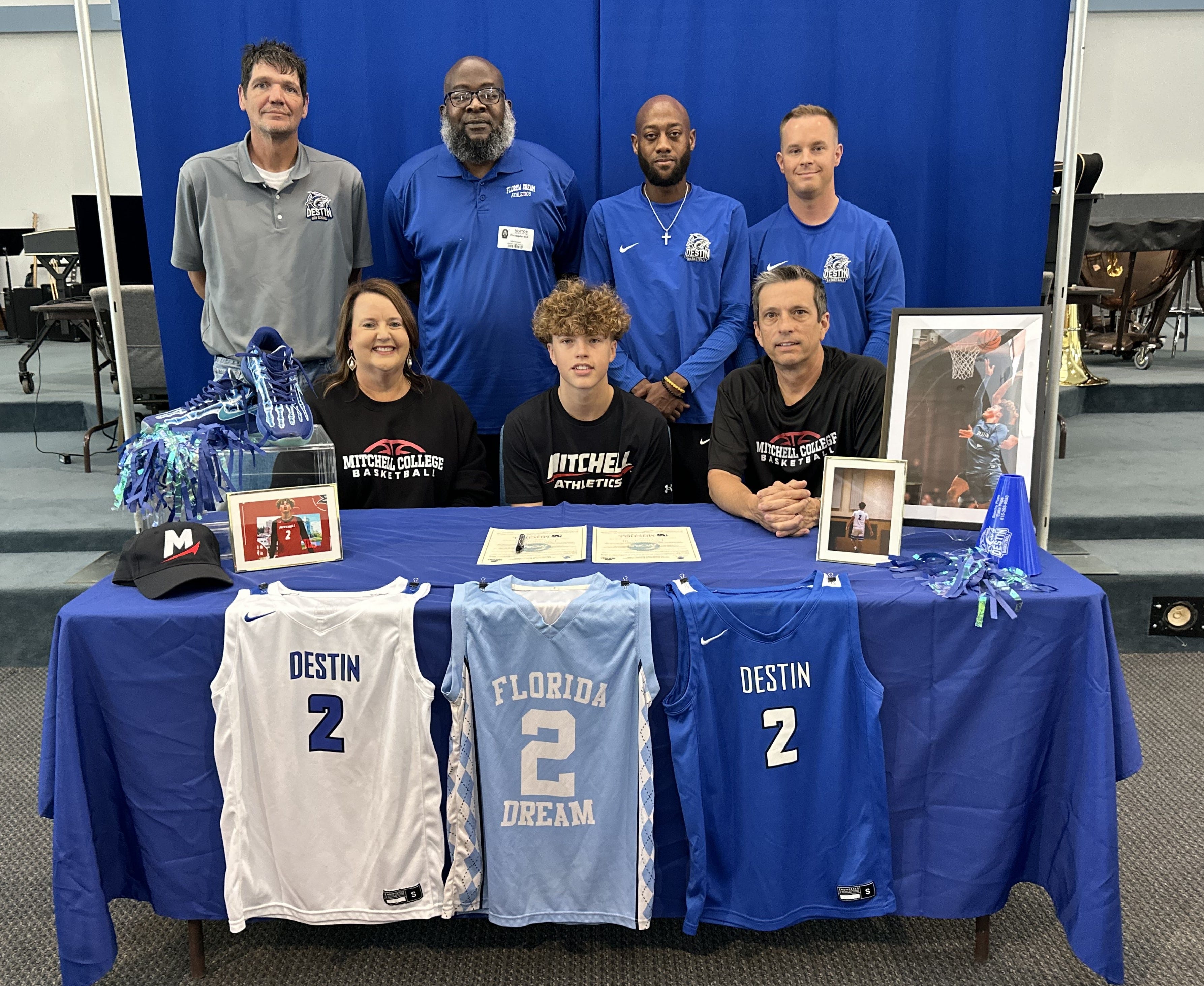 Destin High basketball standout Trace Williams signs to play at the ...