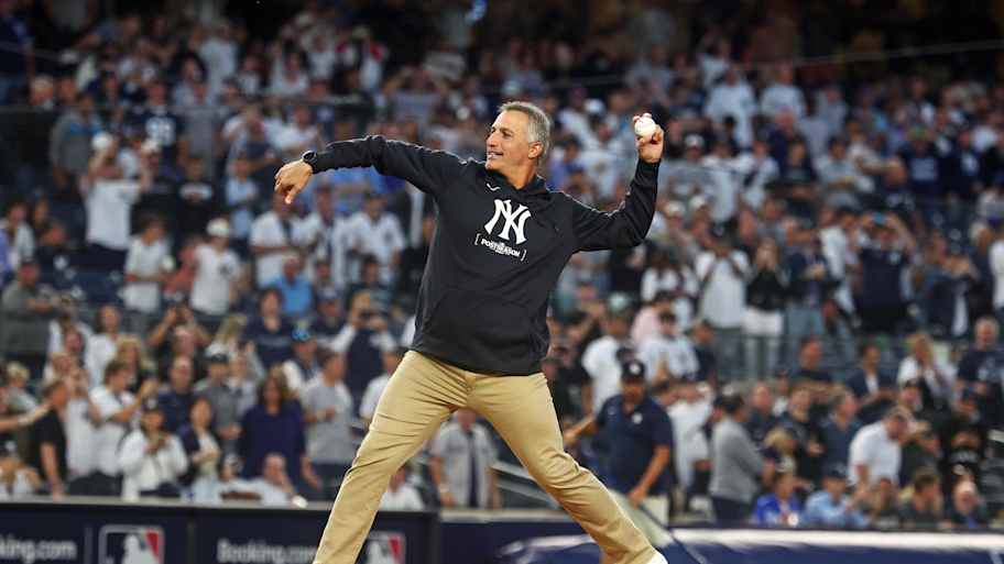 New York Yankees Legend to Throw Ceremonial First Pitch On Opening Day