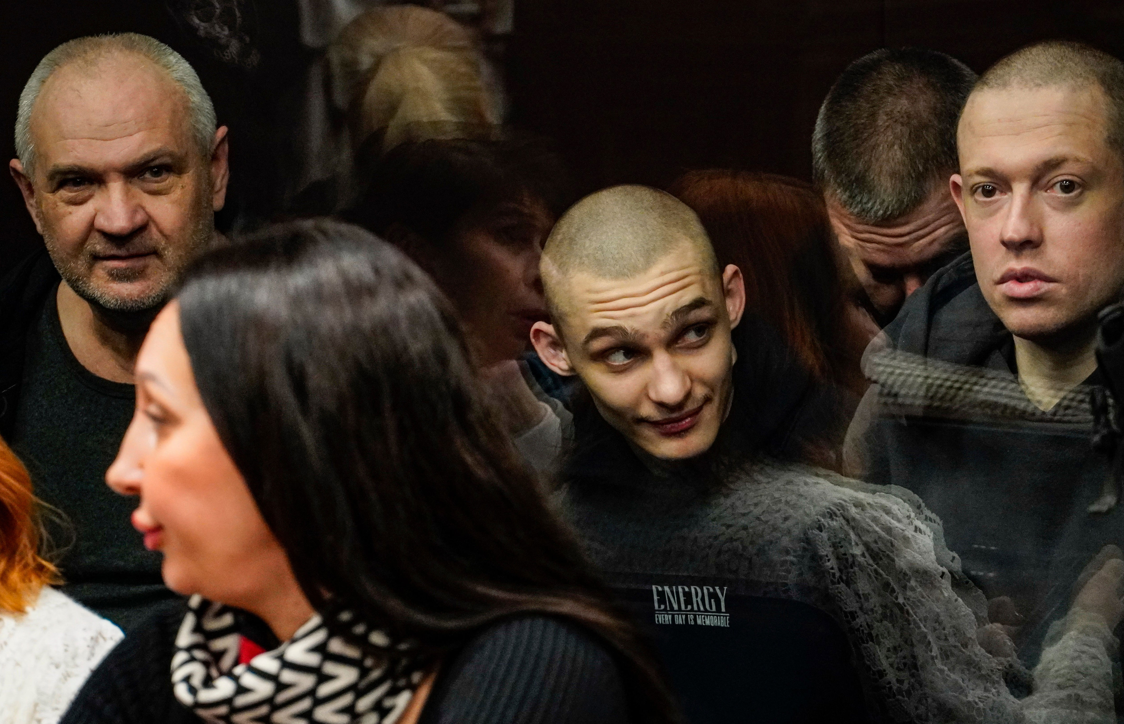 Ukraine-Russia war latest: Macron hosts Zelensky and Starmer in Paris ...