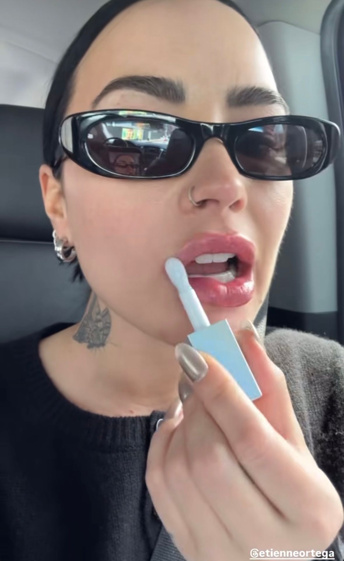 Demi Lovato Took Glazed Donut Nails and Made Them Rock ‘n’ Roll