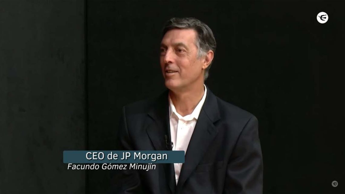 Facundo Gómez Minujín, CEO del JP Morgan, coordina 3600 empleados y abraza con pasión el mundo ...
