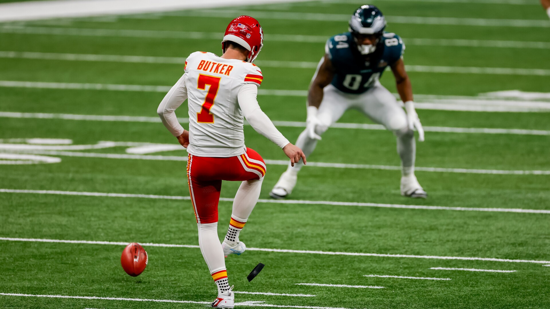 NFL is not considering a fourth-and-long alternative to the onside kick