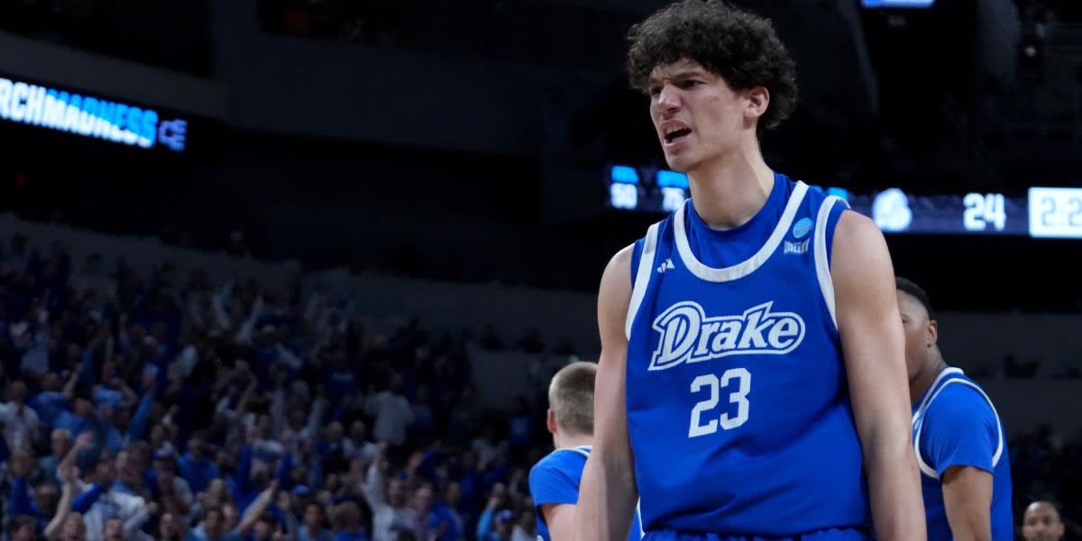 Drake guard Isaia Howard enters NCAA Transfer Portal