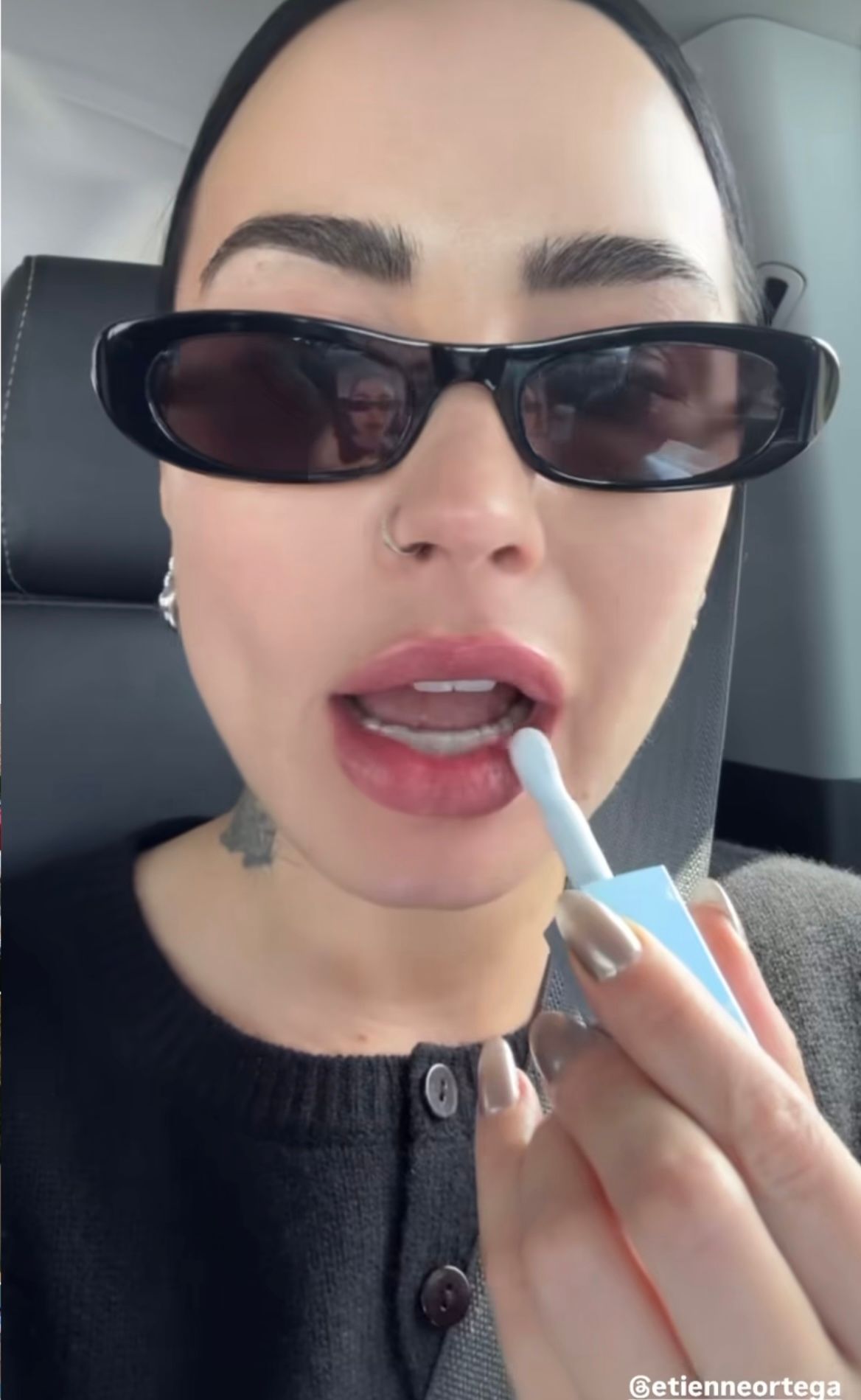 Demi Lovato Took Glazed Donut Nails and Made Them Rock ‘n’ Roll