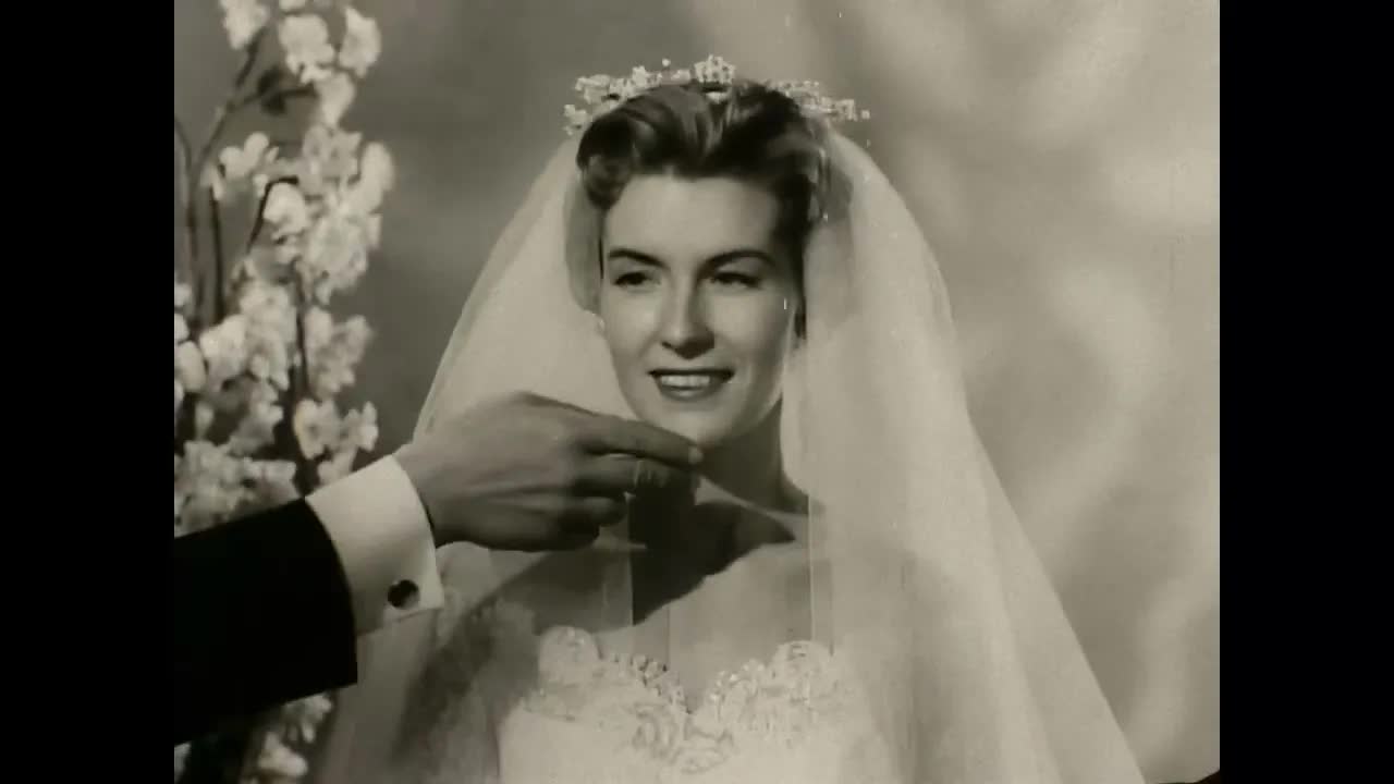 Vintage Camay Soap Commercials: Beauty Bath & Complexion Care