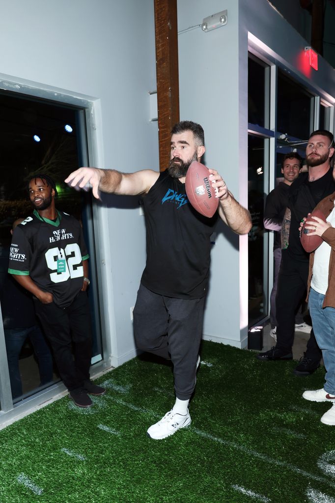 Jason Kelce reveals 'stupid body fat competition' after losing 20lbs ...