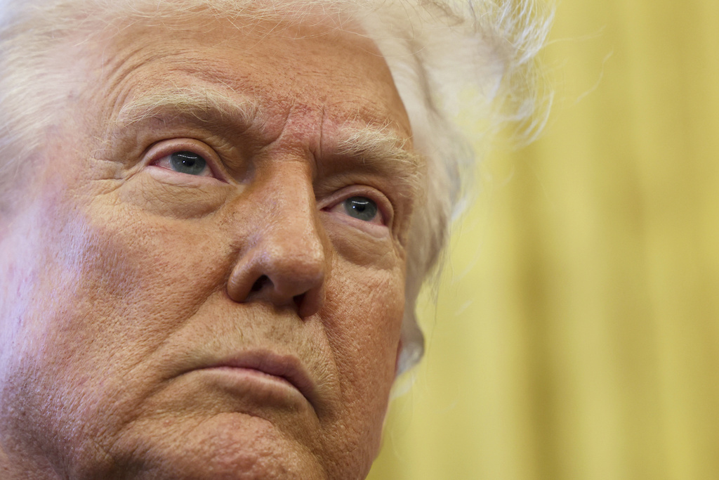 The Signal attack plan messages: What we do (and don't) know