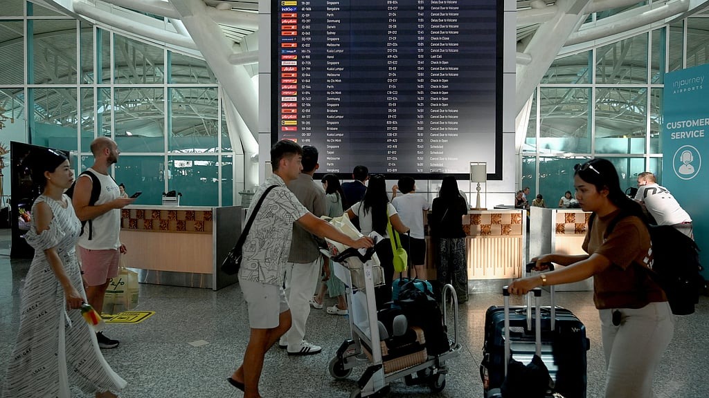 Asia's most beautiful island to crack down on unruly tourists with new ...