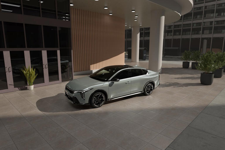 Kia K4 2026 llega a México: motor turbo con 190 HP, más espacio interior y precio inicial por ...
