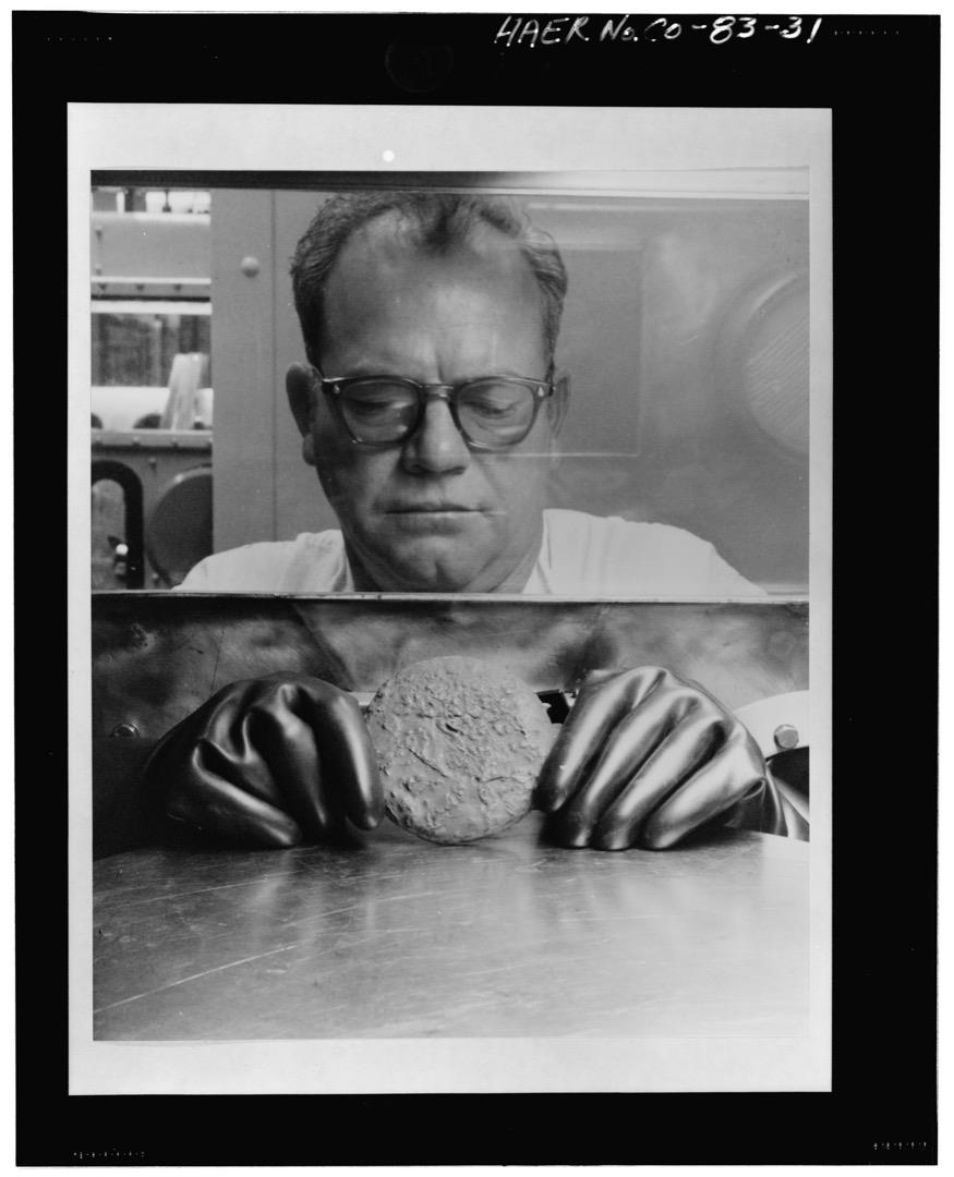 Australian collector faces 10 years in prison for ordering plutonium ...