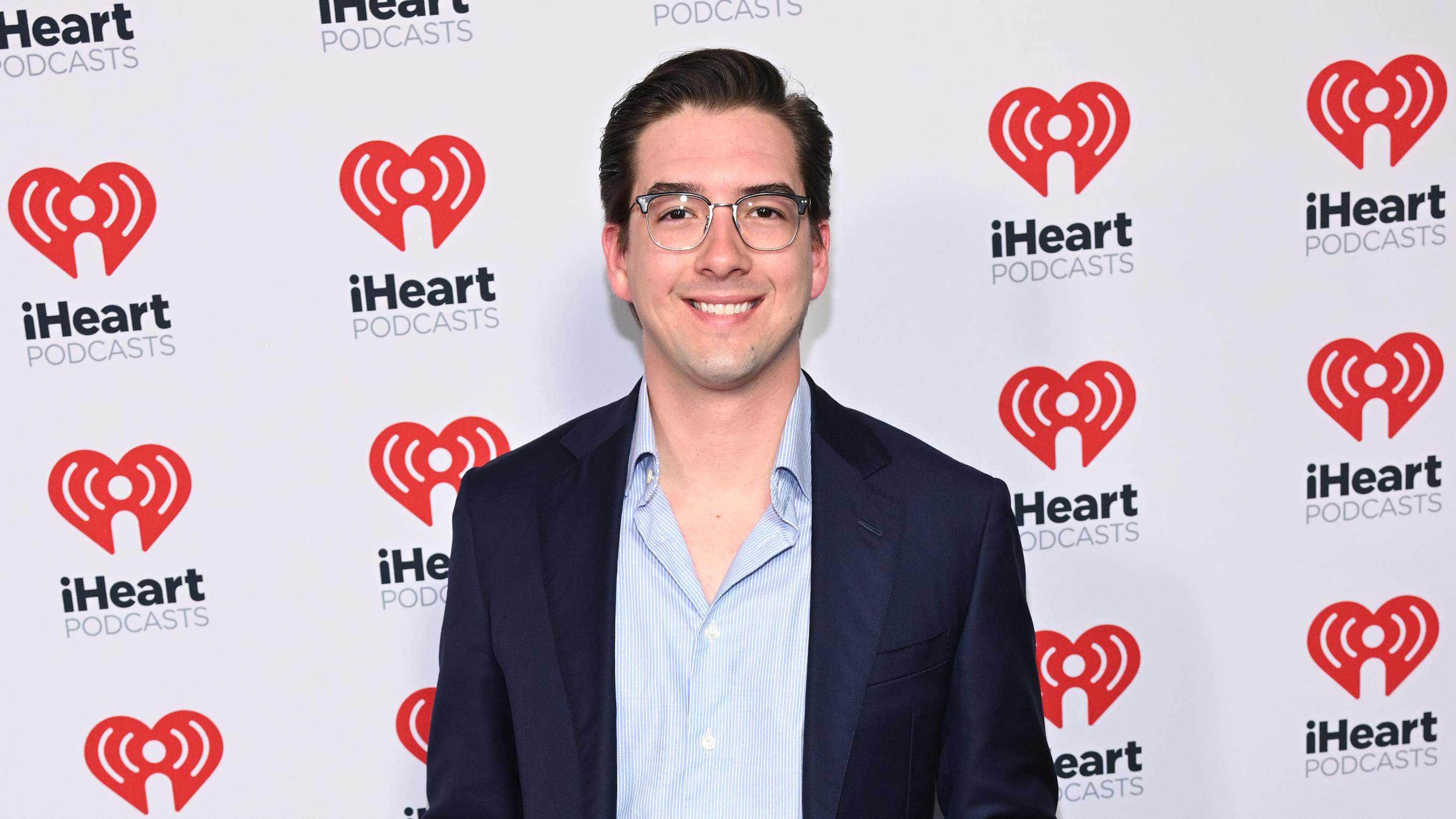 Finance TikToker explains how brand deals can send influencers into a ...