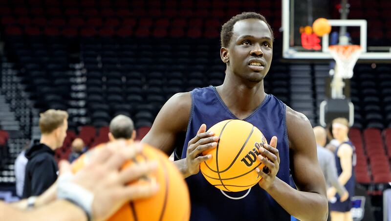 Rutgers transfer Mawot Mag, BYU’s ‘3 and D specialist,’ takes center ...