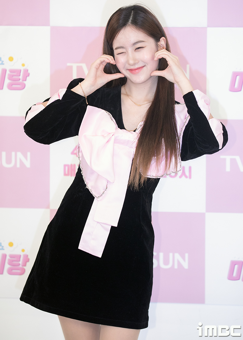 '미스트롯3' 오유진, KT 위즈 승리요정? 생애 첫 시구+애국가 제창