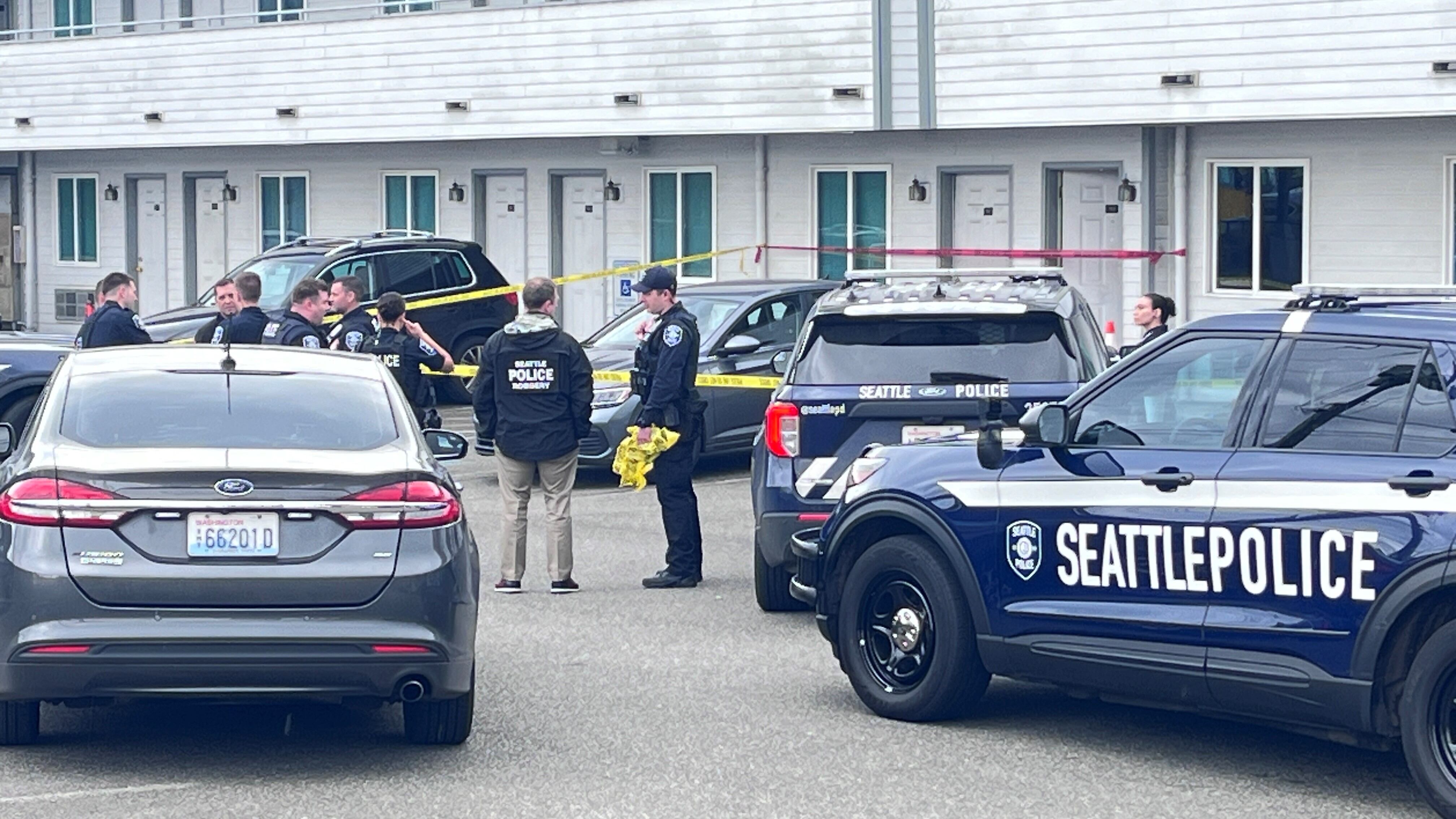 Seattle police investigate Northgate home invasion robbery