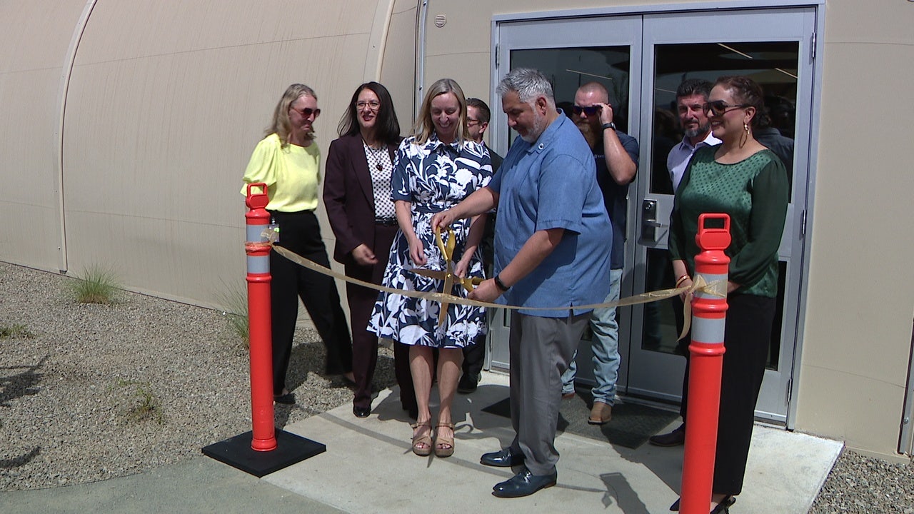 Phoenix Navigation Center provides 300 shelter beds and job support ...