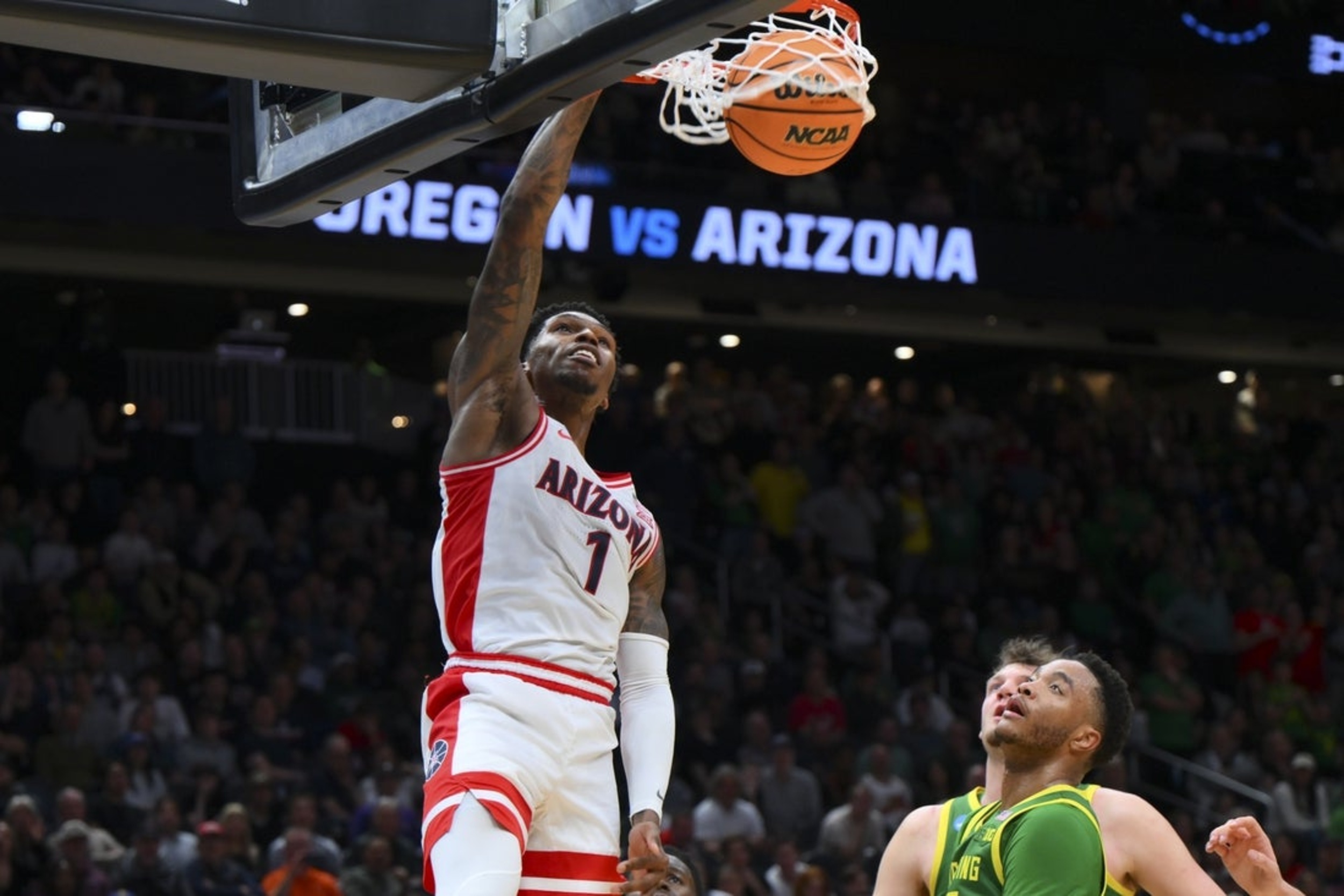 Caleb Love, Arizona face Duke in high-powered offensive matchup