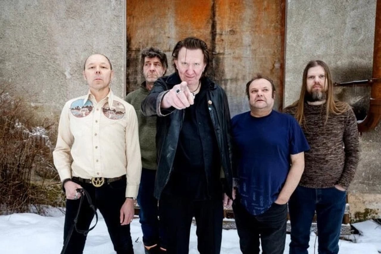 Maailman paras yhtye perustettiin Tyrnävällä vuonna 1980, laulaja kävi ...