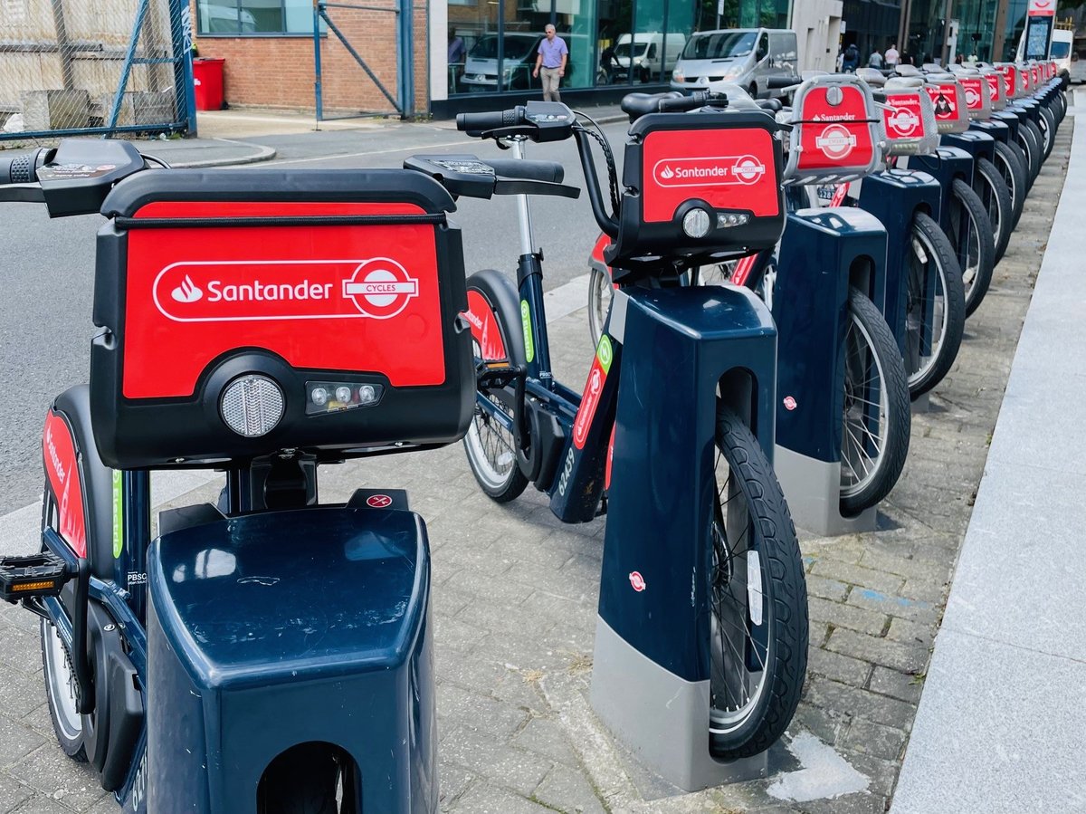 Battle of the bikes: Cost of hiring electric Boris bikes reduced in bid ...