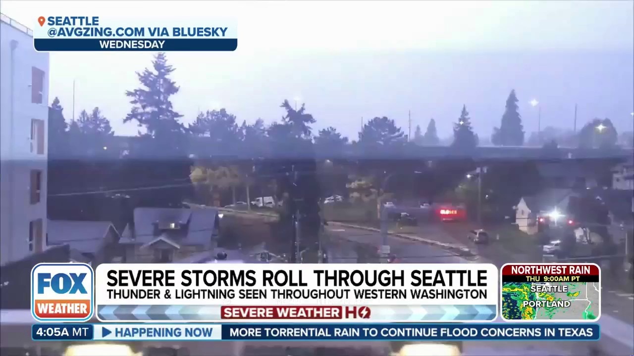 Storms produce vivid lightning, thunder across Seattle area