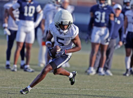 Penn State Transfer WRs Devonte Ross, Kyron Hudson Under the Microscope ...