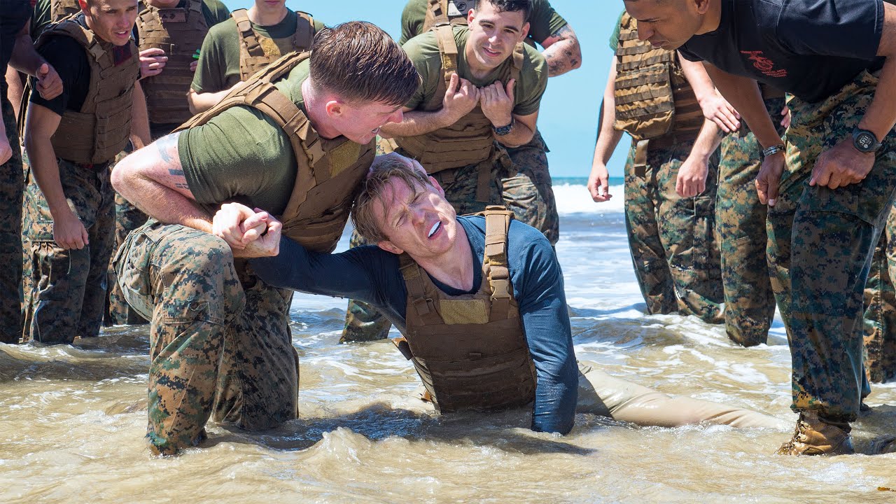 I tried US Marine Corps martial arts - Shallow water grappling
