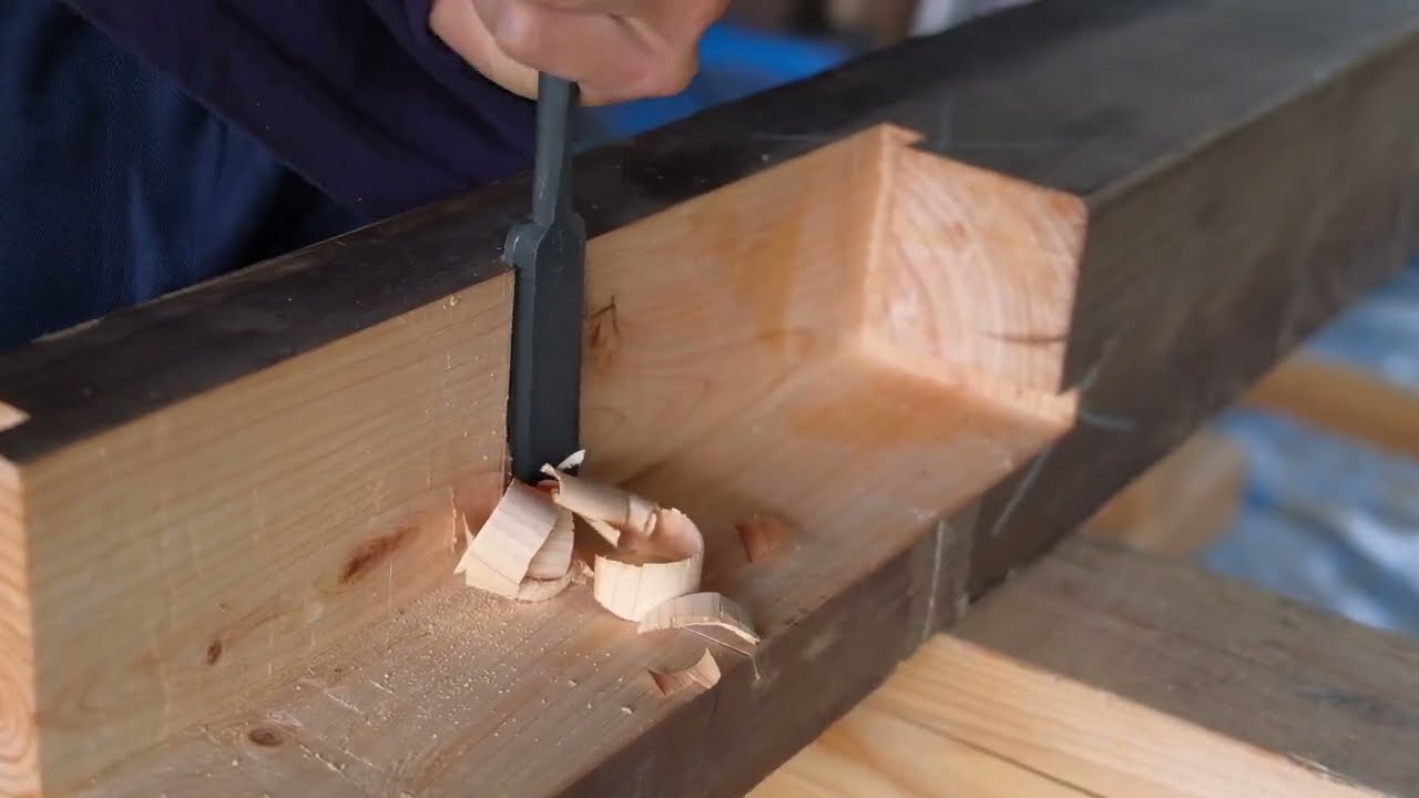 Repairing a Century-old Post with Traditional Japanese Wood Joinery
