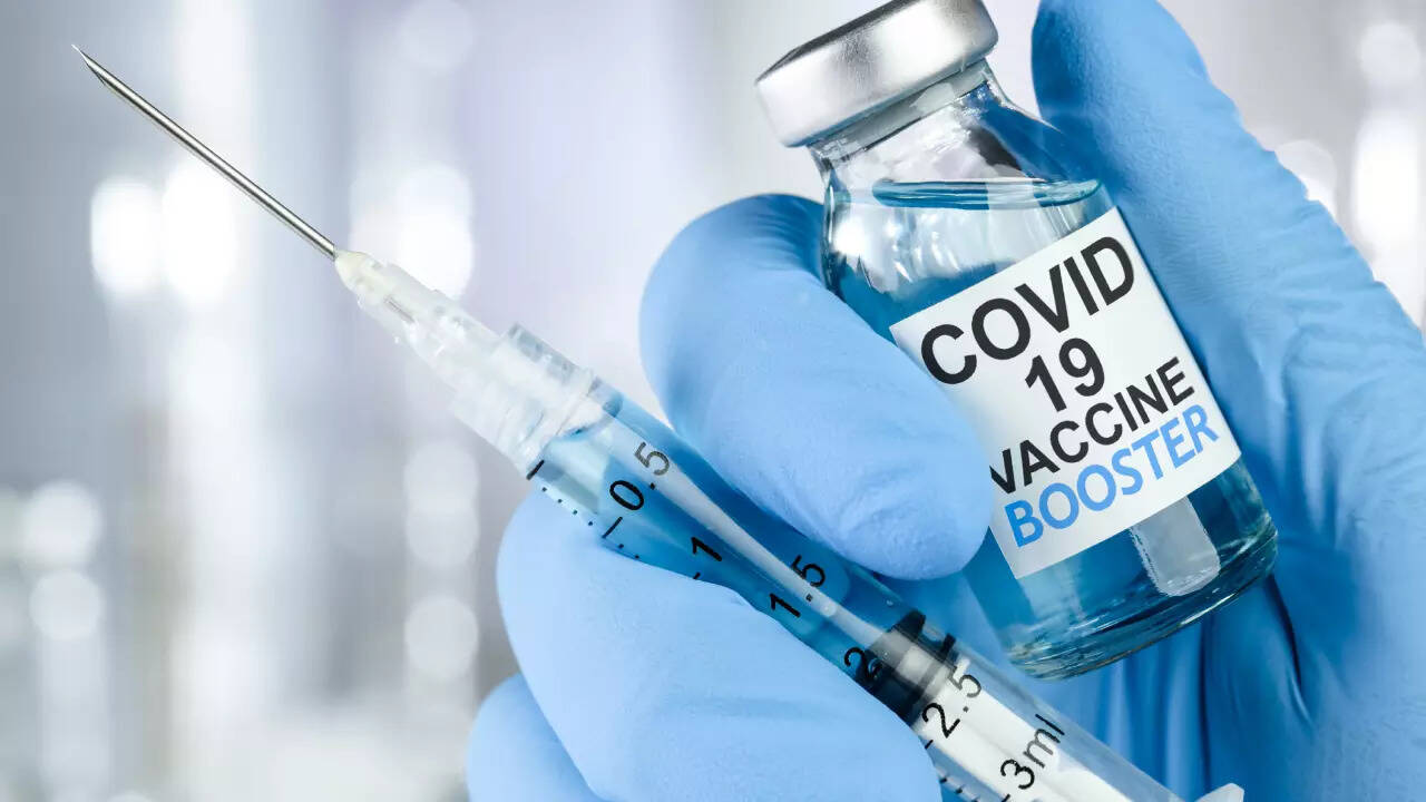 NHS offers 2025 COVID vaccine: Who is eligible for the Spring booster jab?